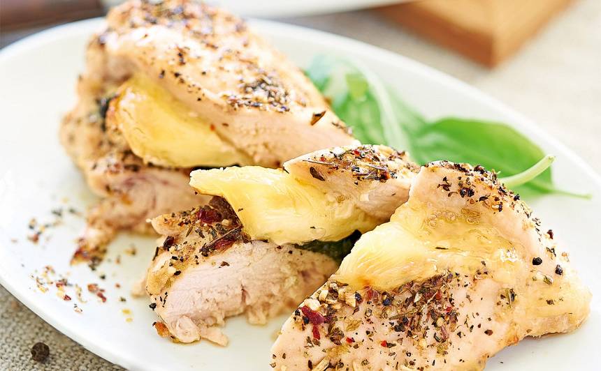 Cepta vistas fileja ar siera pildījumu — Santa