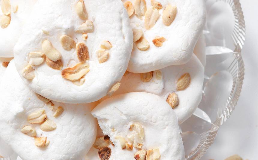 Ne tikai vegāniem! Bezē cepumi bez olām — Santa