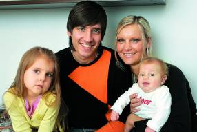 Kristaps Valters un viņa komanda mājās — Santa