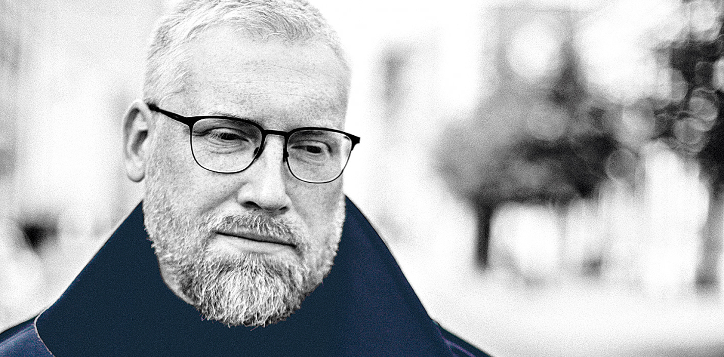 Filozofs Vents Sīlis – viens pats sevī un mājās — Santa