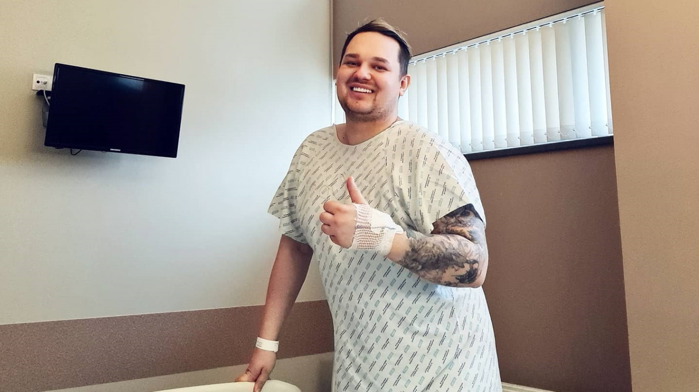 Amuna Davis pēc operācijas: Man draudēja kāju paralīze — Santa