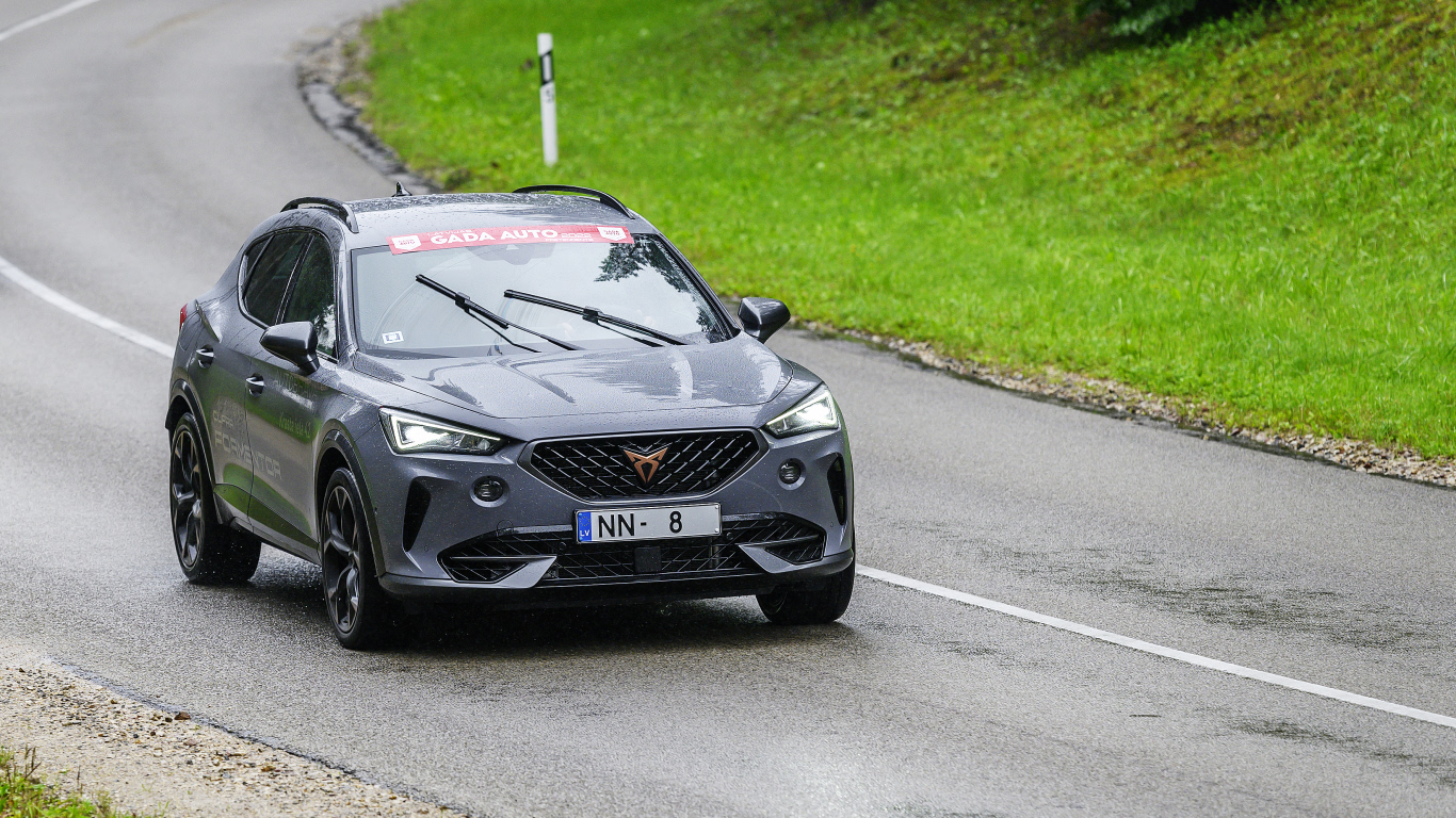 Cupra Formentor — Santa