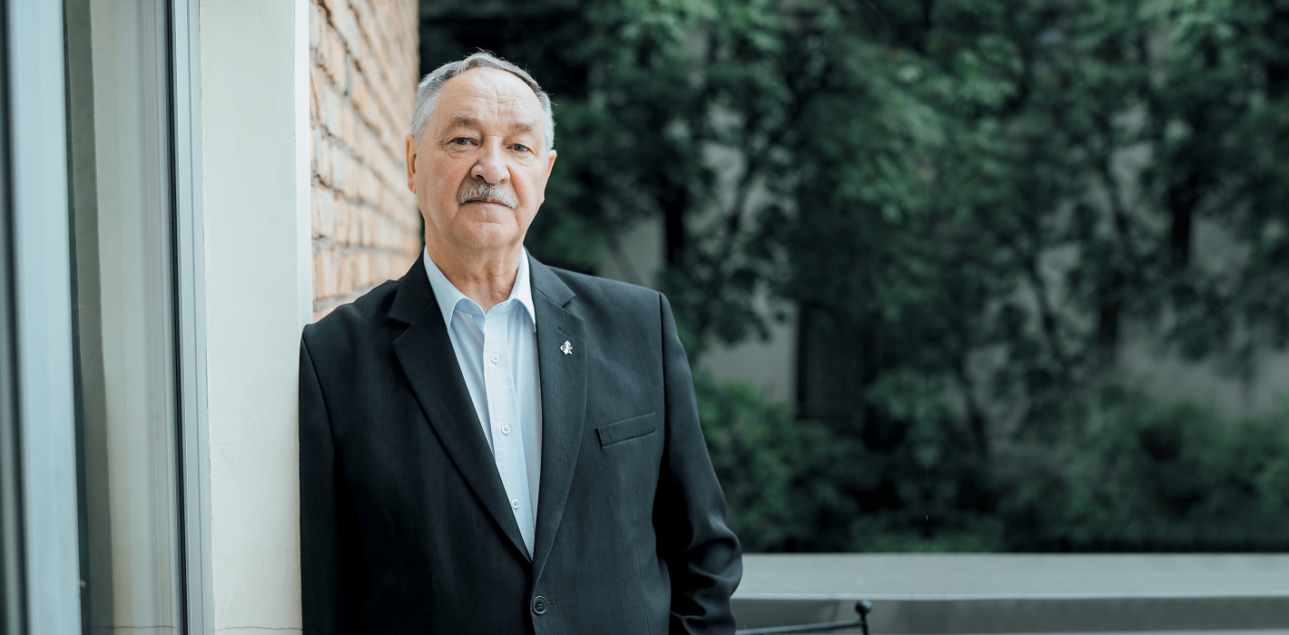 Viceadmirālis Gaidis Andrejs Zeibots: Dzīvē bijuši vairāki mēģinājumi ...