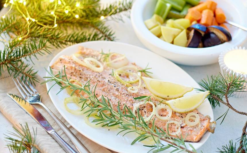 Cepta forele ar dārzeņiem — Santa