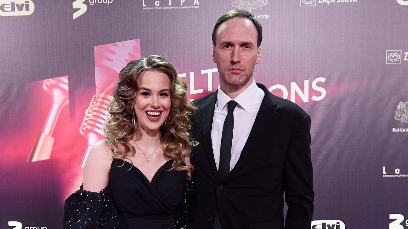 Diona par mīlu ar 22 gadus vecāku aktieri: Protams, Ivars ir daudz ...