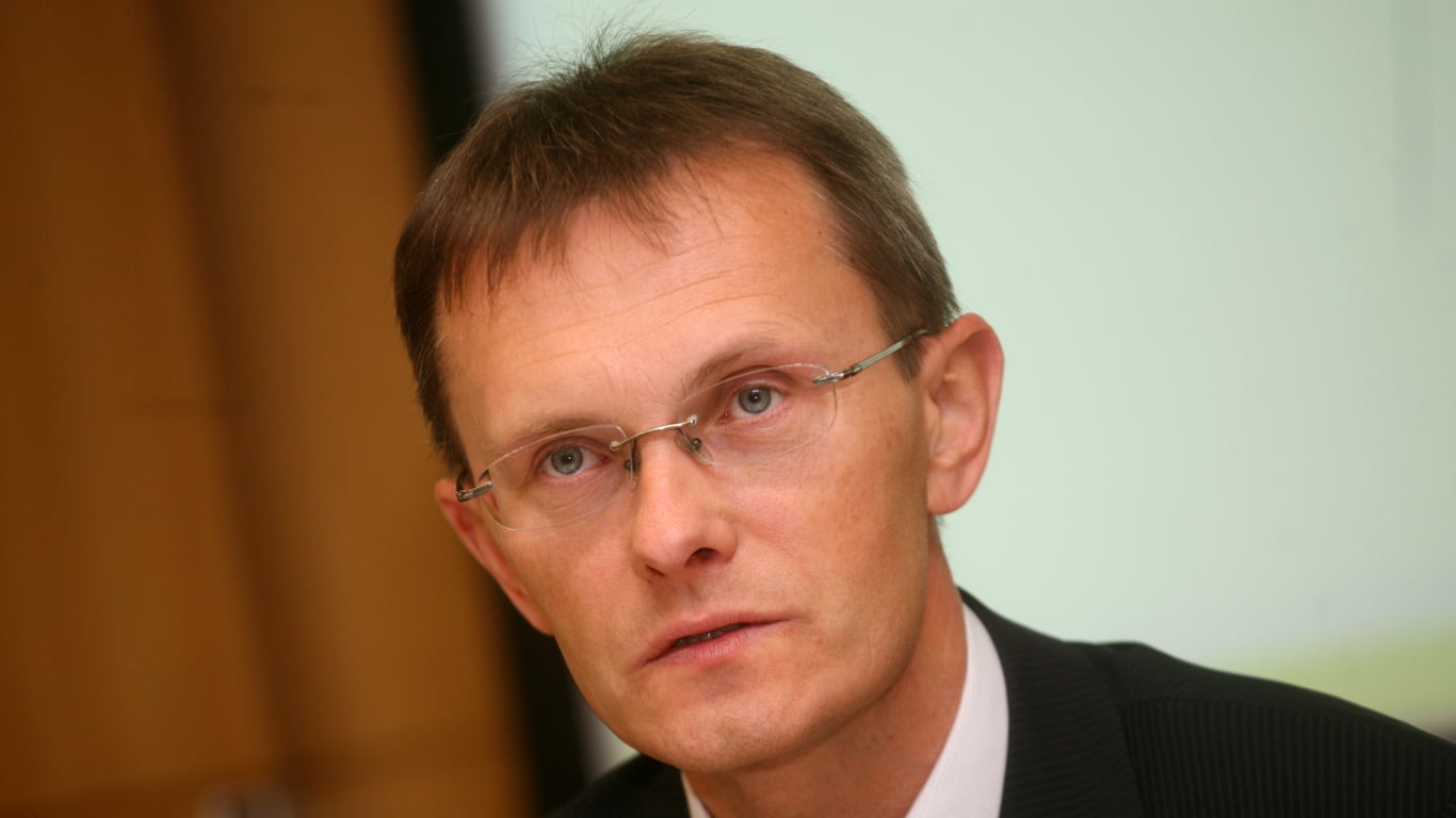 Pēc smagas slimības miris bijušais finanšu ministrs Andris Vilks — Santa