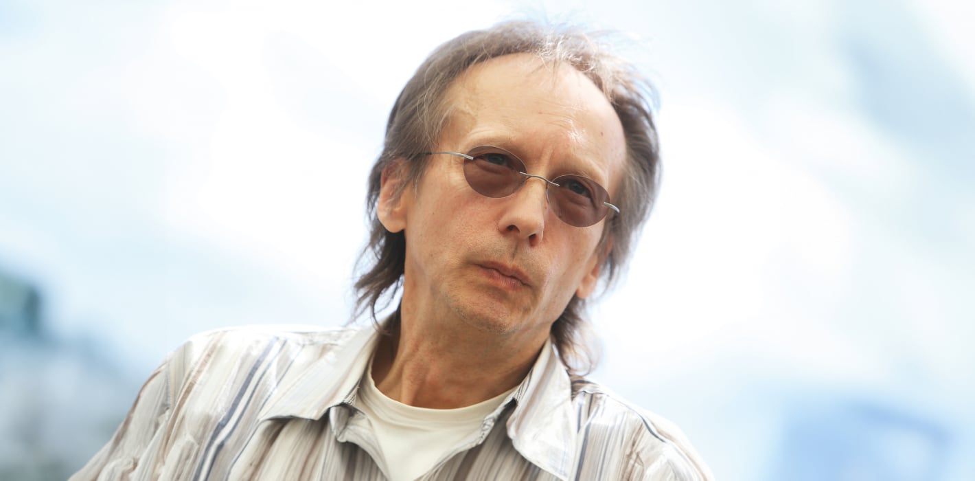 «Credo» mūziķis Armands Alksnis izstāsta, kā ģitāra viņu izglāba no ...