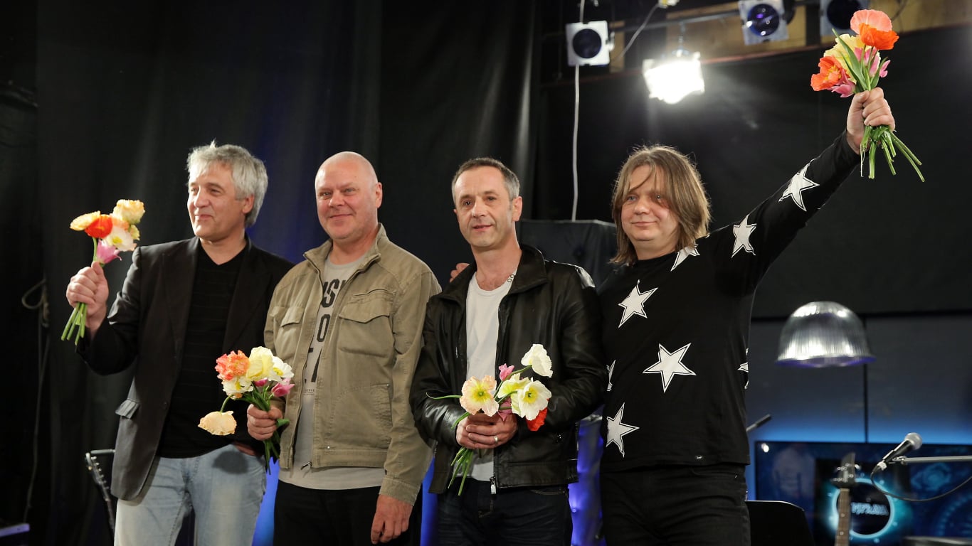 TESTS: Vai esi īstens leģendārās grupas «Jumprava» fans? — Santa