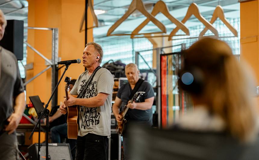 FOTO: Ingus Ulmanis gatavojas vērienīgam jubilejas koncertam. Kādi ...