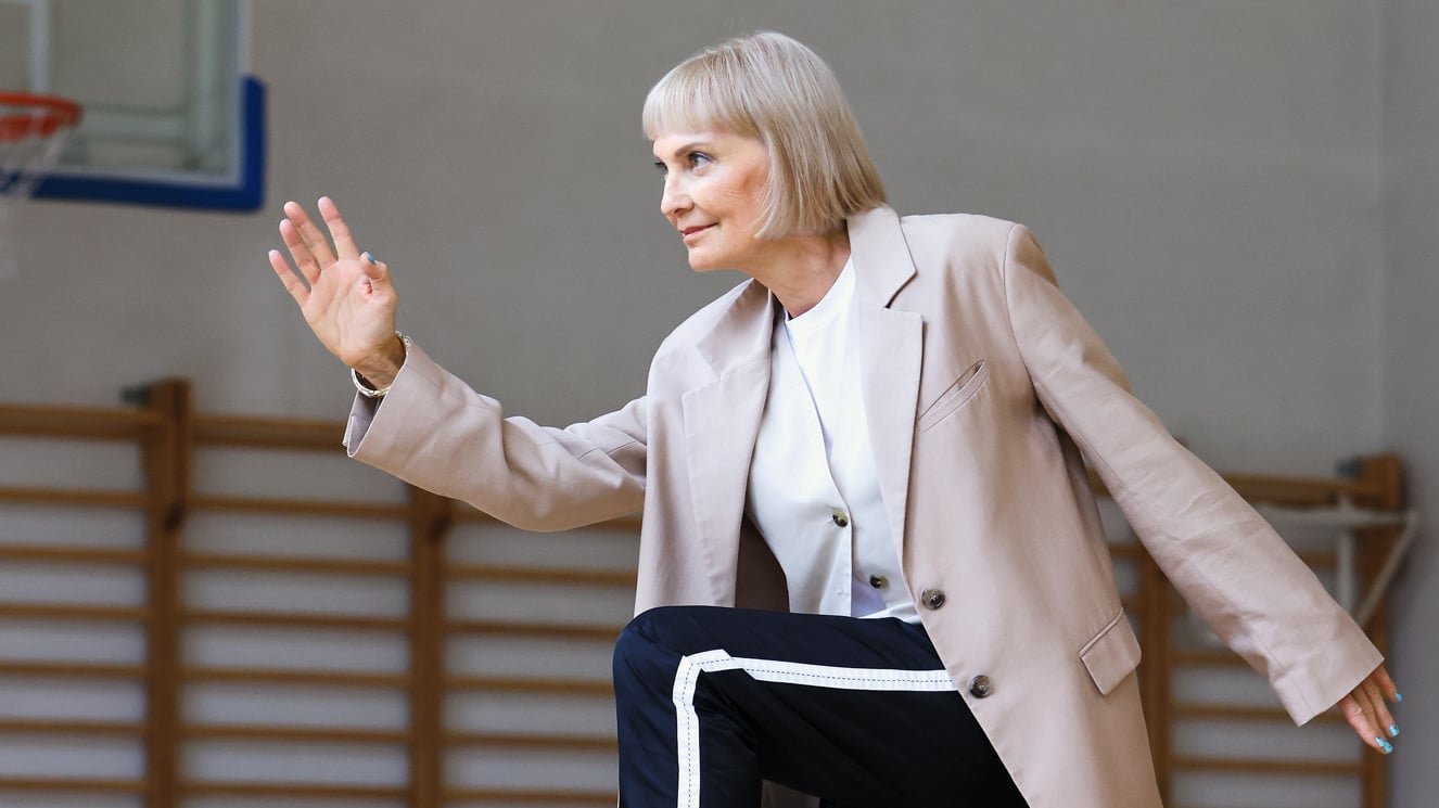 Gadi nav šķērslis! Kā ģērbjas stilīgākā skolotāja Inga Ozoliņa? — Santa