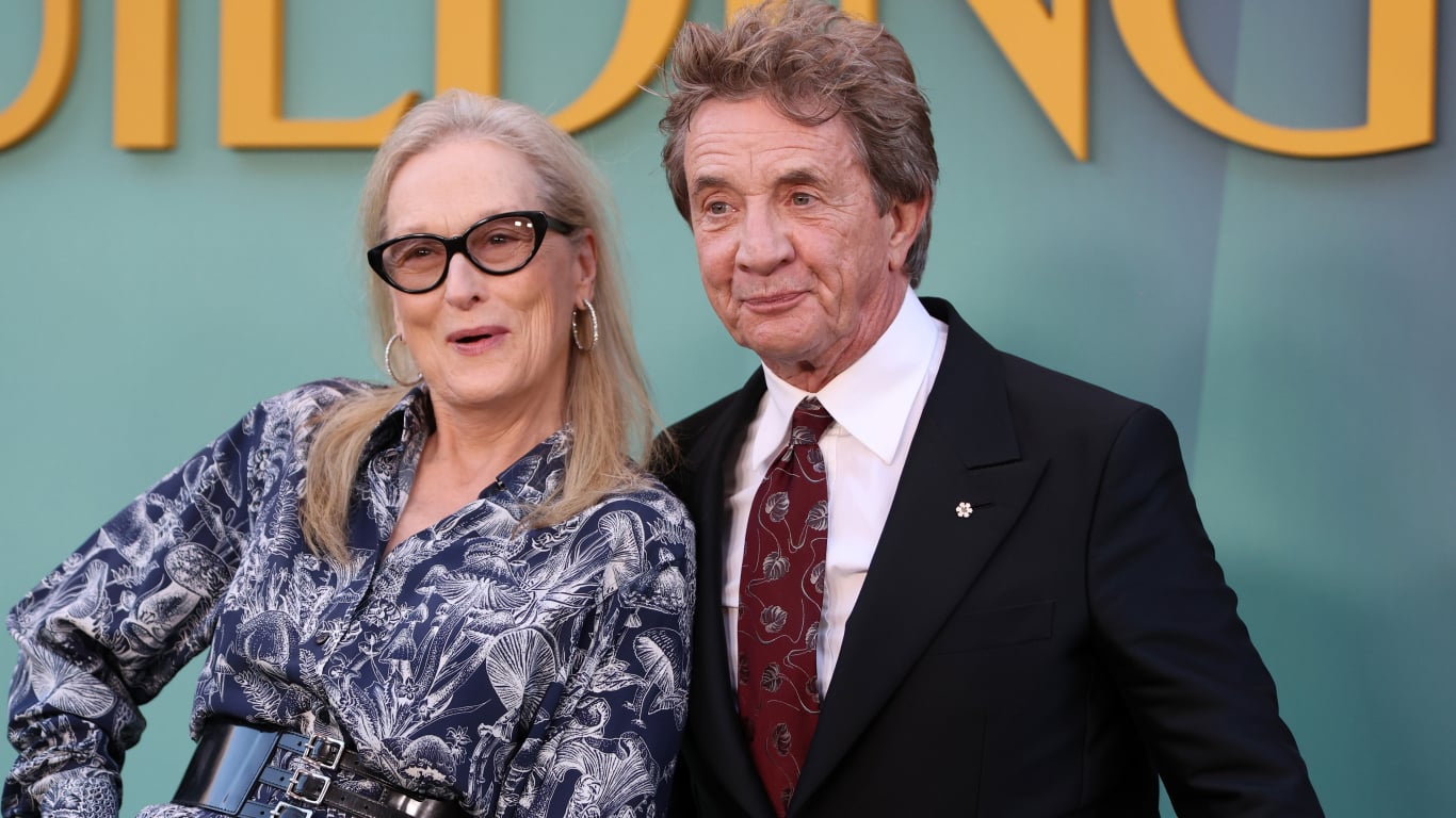 75 gadus vecā aktrise Merila Strīpa gatavojas kāzām — Santa