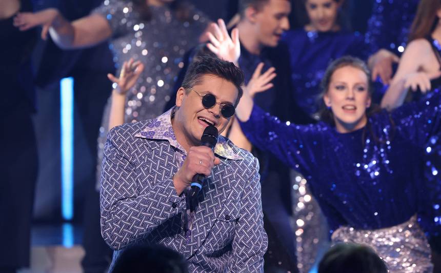 FOTO: Daugavpils tumši zilais koris pamet «Koru karus». Fani šokā ...