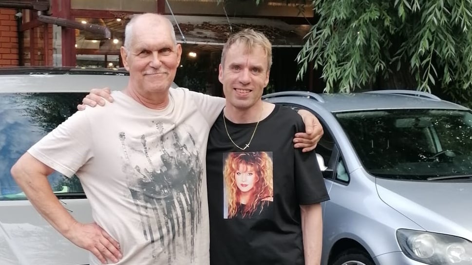 Ļaudis mulsina «Duets Sandra» dziesma par kluci. Brīnums skaidro, kā ...