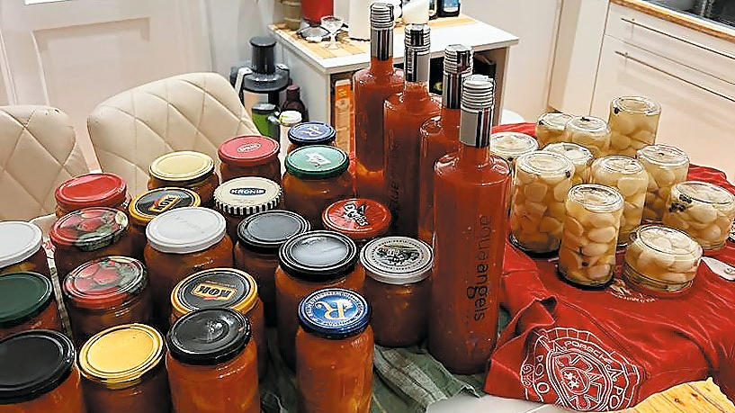 Tomātu sula bez pasterizēšanas dziedātājas Inetas Rudzītes gaumē ...